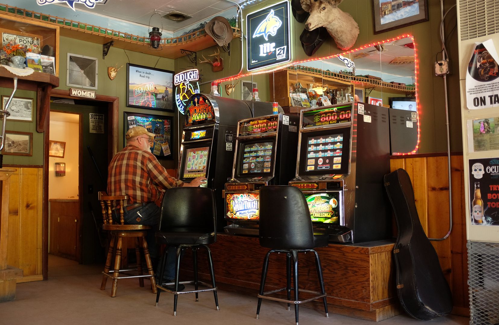 The Pony Bar, Pony, Montana | Diner Hunter