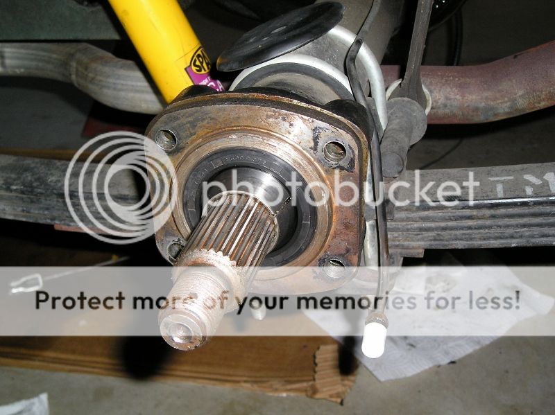 Replacing splined rear hubs, 74B : MGB & GT Forum : The MG Experience